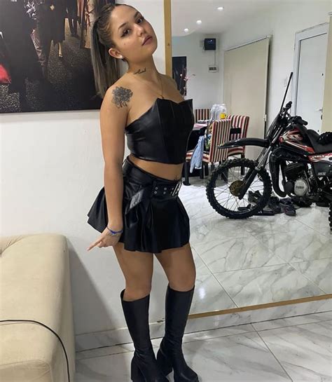 Nice Leather Clubbing Outfit On Sharon 🤩 Rleatherskirts