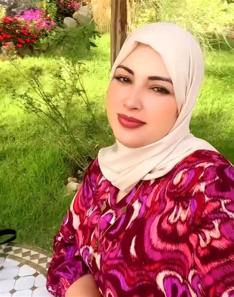 حدوتة الراقصة بوسي قبل وبعد الفيديو المسرب أول ظهور لزوجها اللي كل