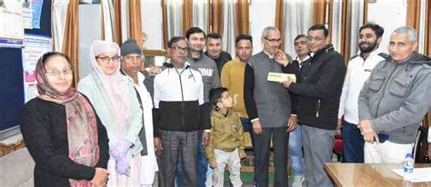 सूचना जनसंपर्क विभाग के अधीक्षक बलवान सिंह 33 वर्ष की सेवा के उपरांत हुए सेवानिवृत