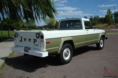 1971 Amc Jeep Gladiator J4000 Pickup Jeep Truck Jeep Jeep Gear
