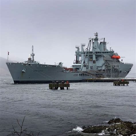 1 387 Me Gusta 2 Comentarios Save The Royal Navy Savetheroyalnavy