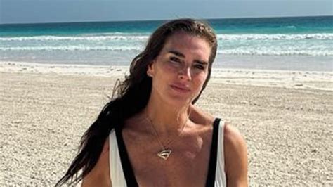 Brooke Shields 59 Reveals Flawless Figure In White Bikini On Bahamas