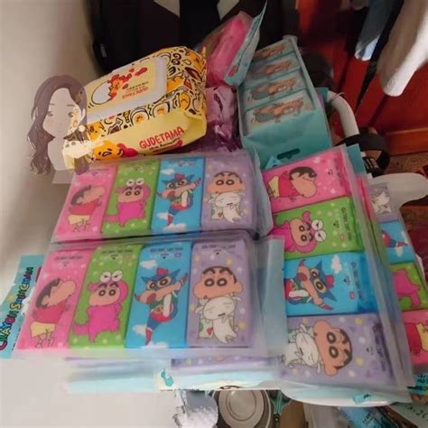 迷你濕紙巾 口袋型 醜魚 人魚漢頓 濕紙巾 純水濕紙巾 蛋黃哥 蠟筆小新 三麗鷗 帕恰狗 大眼蛙 酷企鵝 蝦皮購物