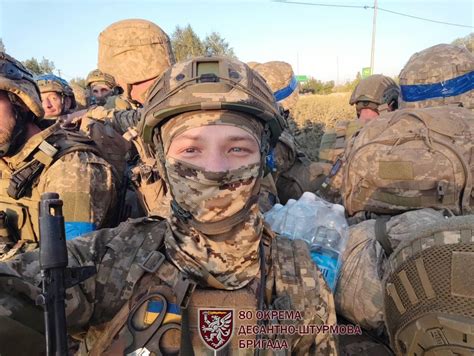 Paratroopers From The 80th Air Assault Brigade Of The Ukrainian Air