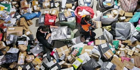 Packages Shipped From China To Us Consumers Skip Supply Chain Snarls