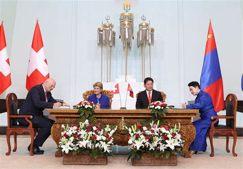 Фото Монгол Швейцарын харилцаа хамтын ажиллагааны баримт бичгүүдэд гарын үсэг зурлаа