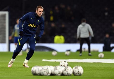 Tottenham Not Planning Harry Kane Contract Extension At The Moment