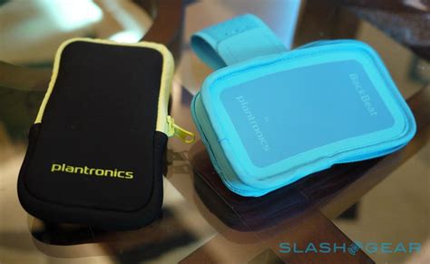 Plantronics BackBeat FIT Sports Headset Hands On