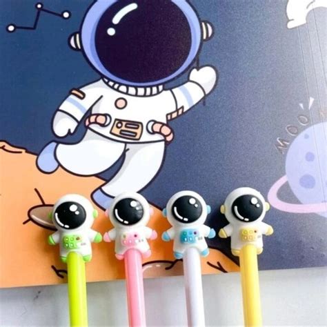 خرید و قیمت لوازم التحریر فانتزی روان نویس طرح آدم فضایی روان نویس