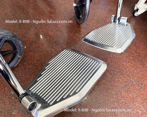 Xe Lăn Có Bô Vệ Sinh Lucass X 89b Bánh Đúc