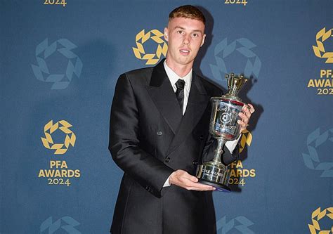 Cole Palmer Not Making Pfa Premier League Team Of The Year Leaves Fans