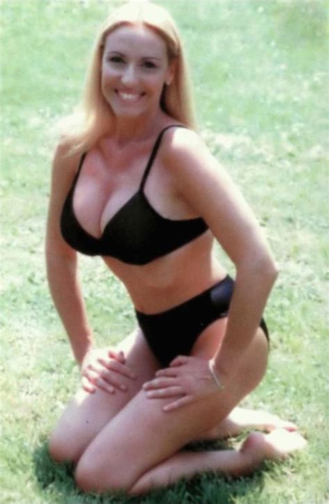antonella clerici boobpedia encyclopedia of big boobs