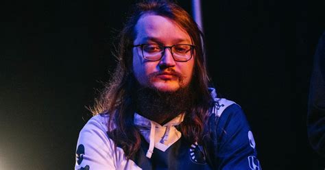 MATUMBAMAN порассуждал об игре на своем последнем The International