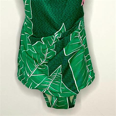 Vintage One Piece Ruched Bathing Suit Gem
