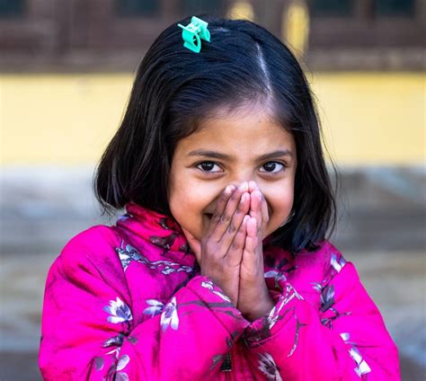 Introverts Vs Extroverts Understanding The Real Difference