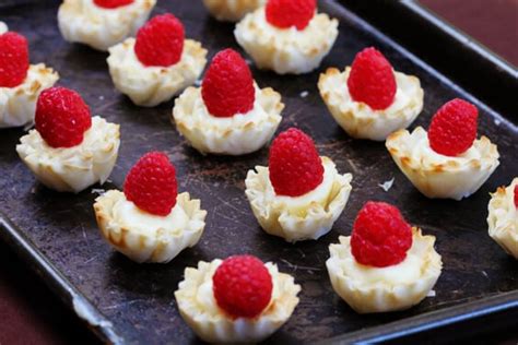 Brie And Raspberry Phyllo Cups Gimme Some Oven
