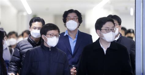 ‘횡령·배임 김성태 전 쌍방울 회장 검찰 조사 돌입