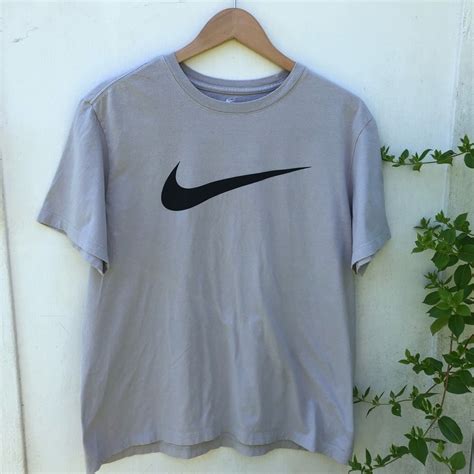 Vintage Nike Swoosh Logo Short Sleeve Tee Gem