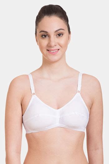 Buy Belle Single Layered Non Wired Full Coverage Sag Lift Bra White