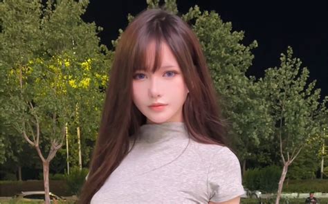 偶遇小姐姐 这是真人还是ai 崎娜nana 崎娜nana 哔哩哔哩视频