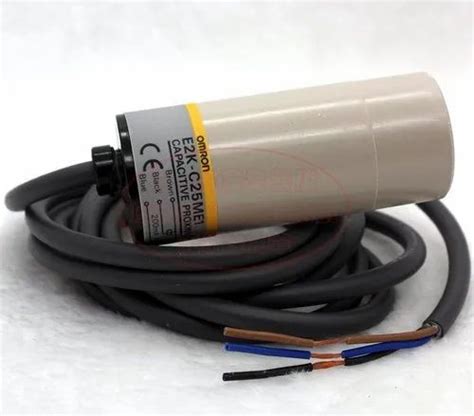 E2k C25me1 Omron Capacitive Proximity Switch At Rs 4950piece