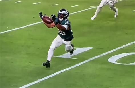 Following Late Game Dropped Pass Saquon Barkley Takes Responsibility
