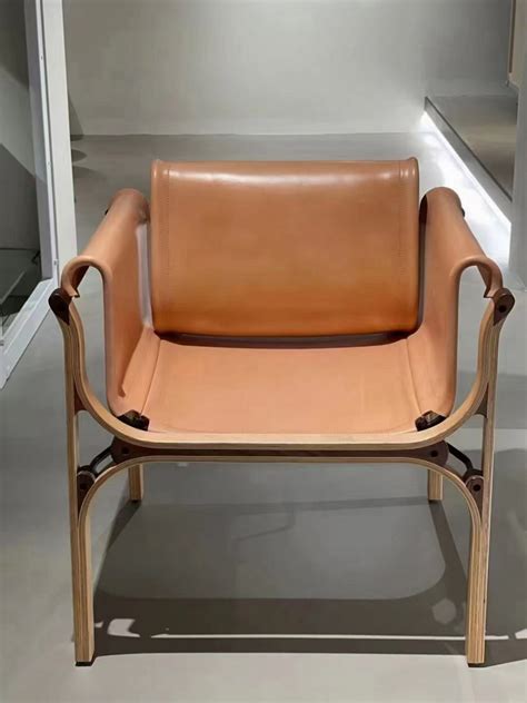 Erhard Armchair Theory Of Living