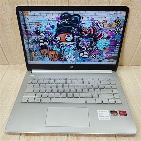 Jual Dijual Laptop Hp 14s Fq0xxx Amd Ryzen 3 Ram 8gb Ssd 512gb Mulus