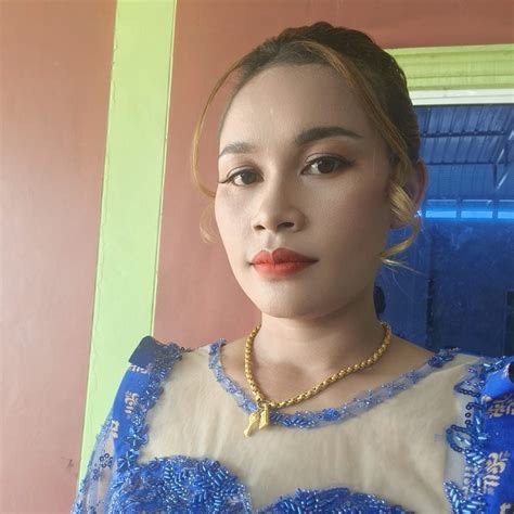 ក្រុមនេះគេហៅក្រុមអ្វី🤩🤩 ថ្លៃរបស់គេតើ កូនស្រី ម៉ាក់ កូនស្រី ម៉ាក់