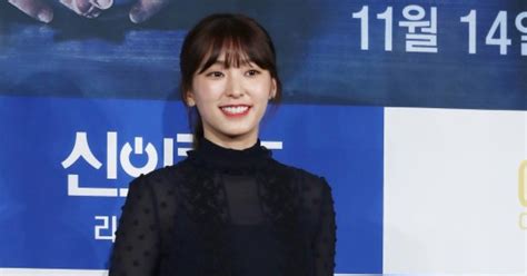 포토 윤보라 씨스타 멤버 다 잘 지내요