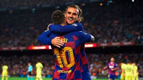 تشكيل برشلونة أمام مايوركا راكيتيتش أساسيًا وميسي وجريزمان يقودان