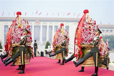 烈士纪念日向人民英雄敬献花篮仪式在京隆重举行 中国军网