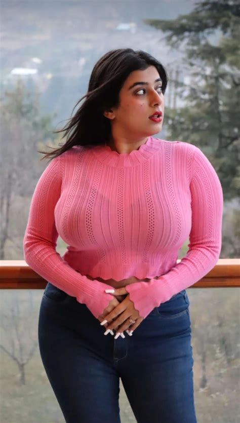 Apoorva Bhalla R Faptodesiactress