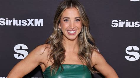 Katie Austin Shares Important Reminders For Prioritizing Well Being Si Lifestyle