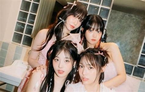 Qwer Rises In Music Charts With Debut Track T B H Allkpop