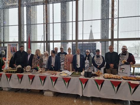 سفارة دولة فلسطين في بيلاروس تشارك في البازار الخيري السنوي Mofae