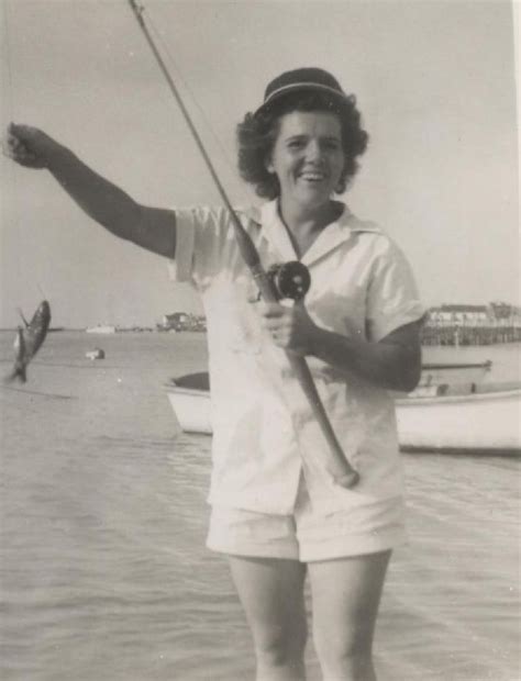 Loretta Lillian Daugherty Walker 1927 2006 Find A Grave Memorial