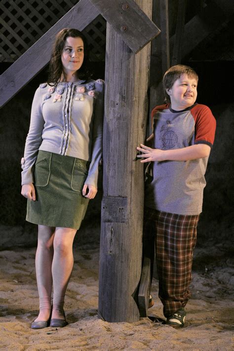 Rose Melanie Lynskey And Jake Angus T Jones Of Tv Sitcom Two And A My
