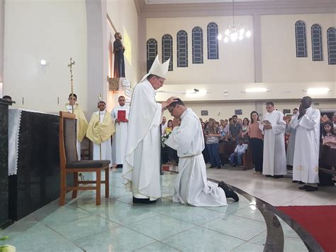 Ordenação Diaconal do Seminarista Almir Ramos Diocese de Primavera do Leste Paranatinga