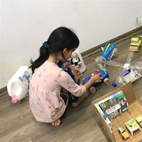 Khi cha mẹ sáng tạo đồ chơi cho con Báo Công giáo và Dân tộc