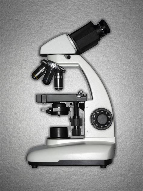 无人竖图室内特写白天正面仪器桌面桌子静物阴影灰色背景检查反射分析科学显微镜影子一个观察清晰探索摄影