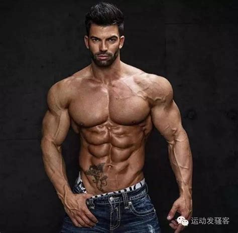 为什么肌肉型男都钟爱纹身锦上添花的既视美感 搜狐体育