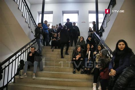 ილიას სახელმწიფო უნივერსიტეტის სტუდენტები აქციების გაგრძელებას გეგმავენ 1tv