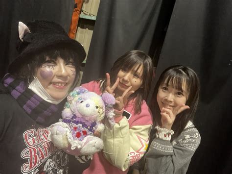 🐸☂辻村はるなキャロる💜🧬ガチンコバンドクラブ世界の妹8bitgirlソンガー心中 On Twitter ねむたいよー