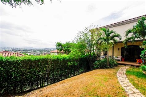 Casa Vista Cerro Alto Escazu