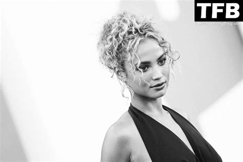 Rose Bertram Braless 96 Photos Sexy E Girls🔞