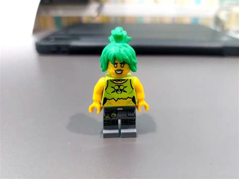 Lego Toxikita Minifigure Ninjago And Ultra Agents Hobbies And Toys Toys