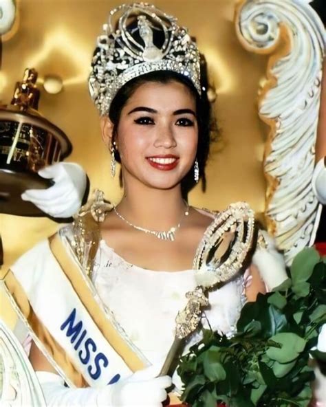 เปิดภาพล่าสุด ปุ๊ก อาภัสรา วัย 75 ปี ใส่ชุดเดิมเมื่อ 17 ปีก่อน ออกสื่อ