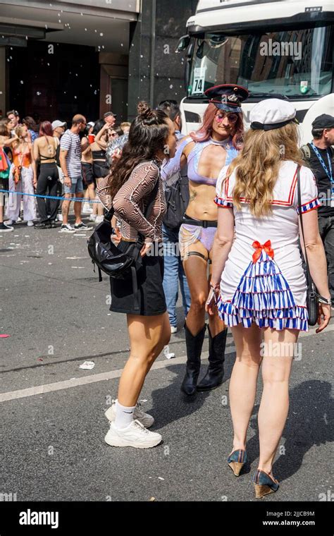 CSD Berlin 2022 Christopher Street Day Demonstration Unter Dem Motto