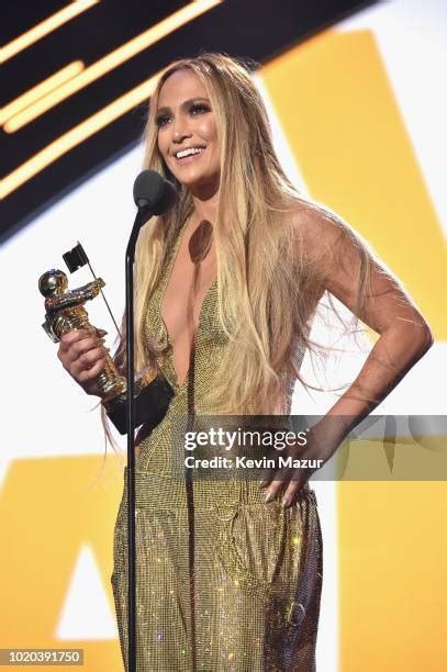 3757 Jennifer Lopez Mtv Awards Photos And High Res Pictures Getty Images